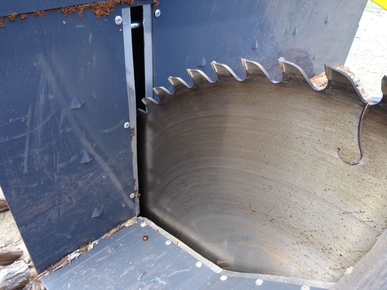 Sierra PTO log saw